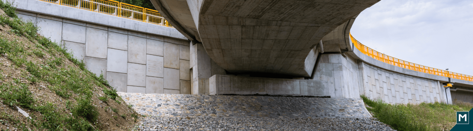 Ouvrages en remblais renforcés à parement vertical en béton : le ...