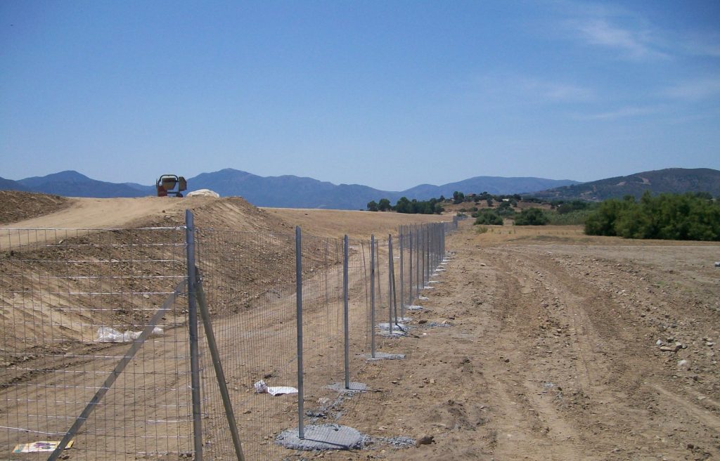 Seawalls and Shoreline stabilisations Structures | Maccaferri