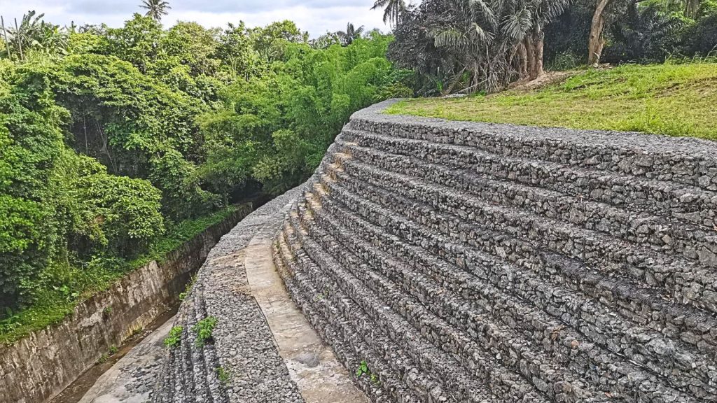 Innovative Infrastructure Solution using Terramesh: Reinforced Soil ...