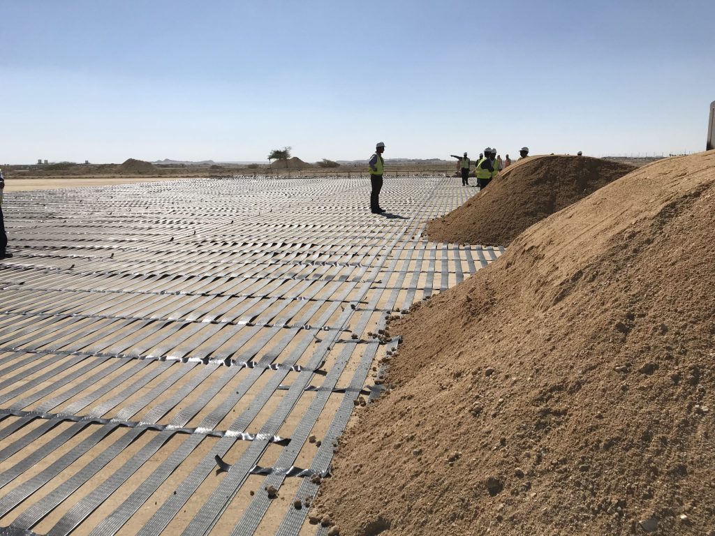 สัมมนาออนไลน์: การจัดการปัญหาดินอ่อนด้วยวิธีเสริมกำลังใต้คันทาง “Basal ...