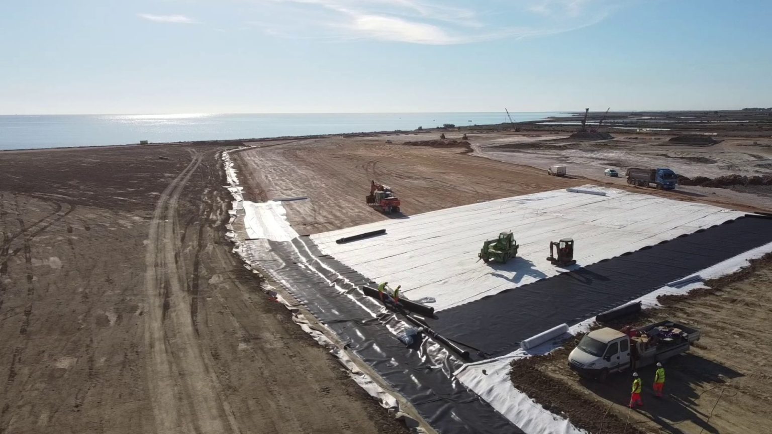 Lining Systems - Capping - Maccaferri: Engineering a Better solution